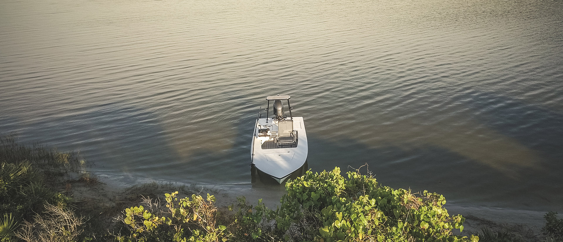 Waterman | No-Frills High-Performance Sight Fishing Skiff