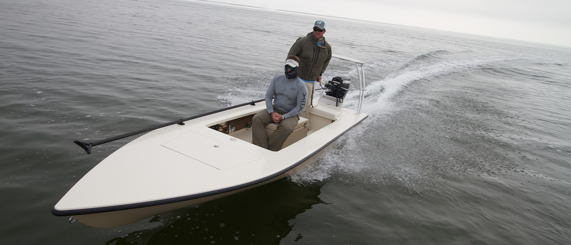 Skiff - Glades Skiff - Hell's Bay Boatworks
