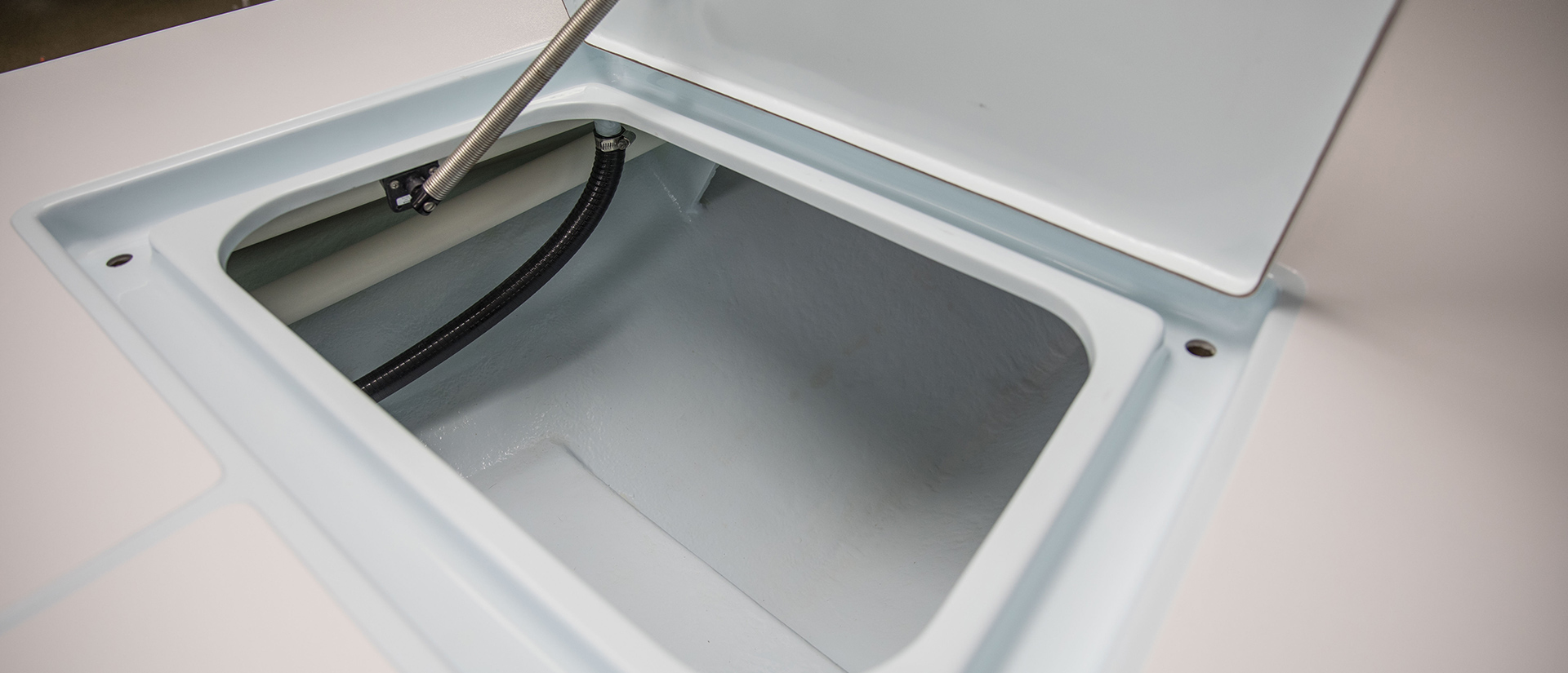 Whipray | Original Lightweight Technical Flats Skiff