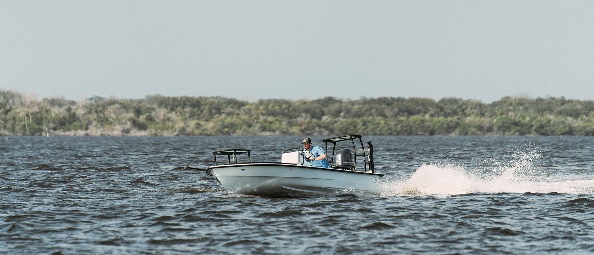 Professional 17.8 | Ultimate Shallow Water Technical Skiff